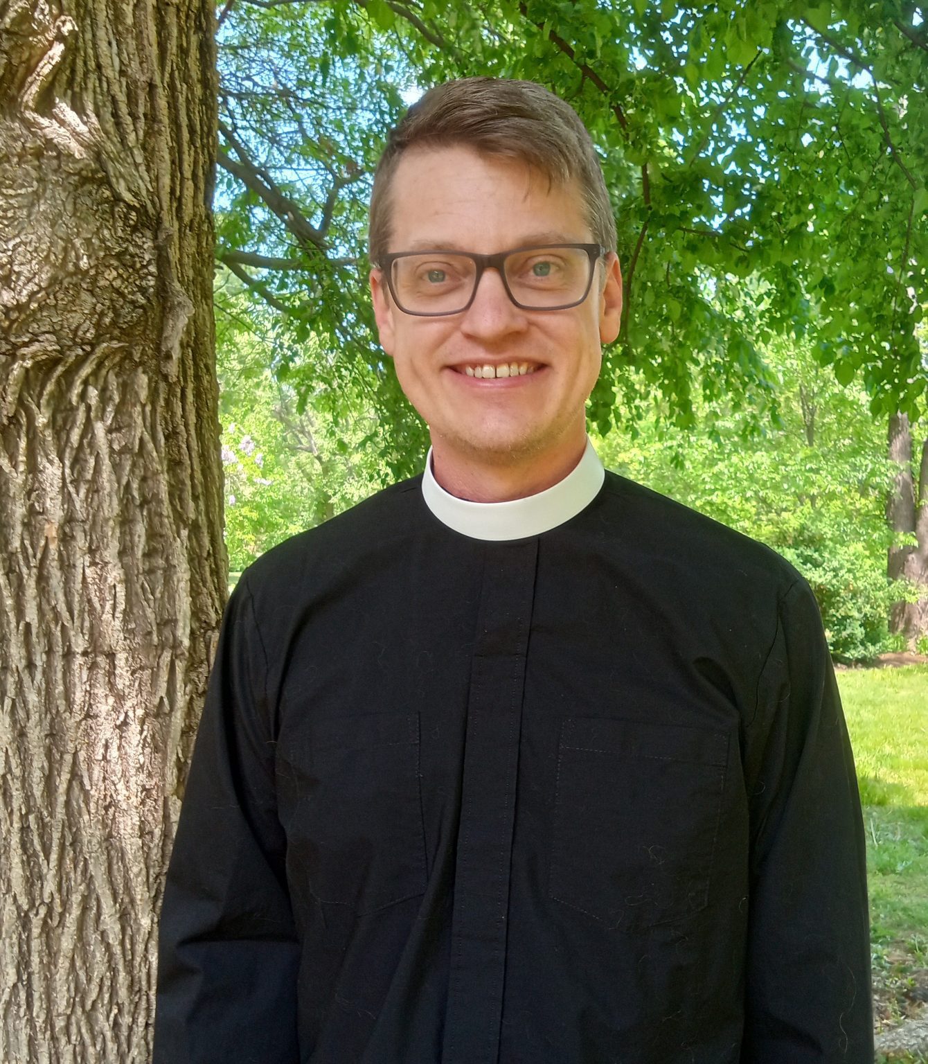 Meet Silas: The New Curate at St. James in Springfield - The Diocese of ...